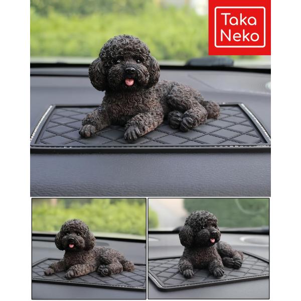 リアル：この生き生きとした犬の彫像は貴賓犬をモデルにしており、細部が生き生きとしており、家や車の内装を一新しています。高品質材料：高品質樹脂材料を用いて作られ、優れた耐久性と耐候性を持ち、長時間の使用と観賞を確保する。多様な用途：デスクトッ...