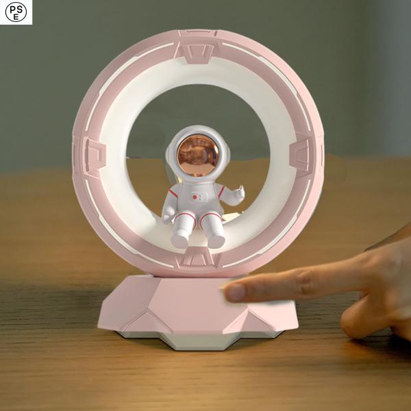 かわいい宇宙飛行士のデザイン：このベッドサイドテーブルランプは、宇宙飛行士が月に座っているのが特徴です。この興味深い外観は、子供の好奇心を刺激し、宇宙を探検したいという欲求を刺激し、子供の創造性と想像力を刺激するナイトライトとして設計されて...