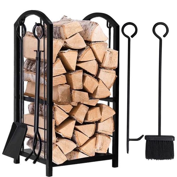 ??【2層のログホルダー】：2層の薪ラックは、効果的な収納スペースを提供し、頑丈な薪ラックは頑丈なスチールと黒色の粉体塗装仕上げでできており、防水性、防錆性、耐摩耗性を保証します。??【便利な道具4つ付き】本商品薪ラックにはトング、フック、...