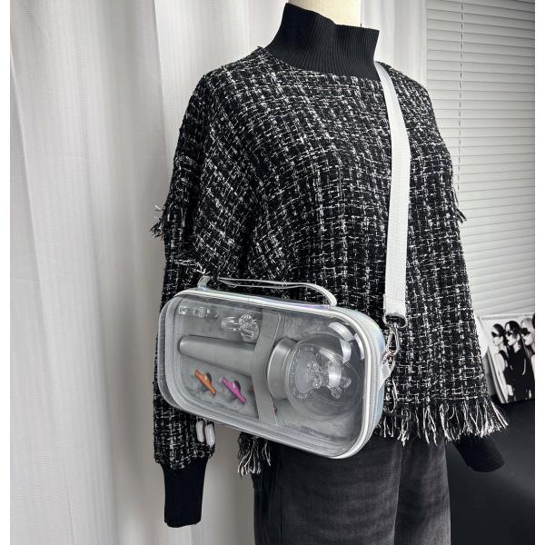 aespa 応援グッズ収納ケース PVC+EVA保護素材 専用ライトバッグ 携帯用収納ポーチ 光るスティック保管ケース 防塵保護BOX【主な特徴】高耐久保護素材：PVCとEVAを組み合わせた特殊素材を使用。軽量ながら衝撃や圧迫に強く、ライト...