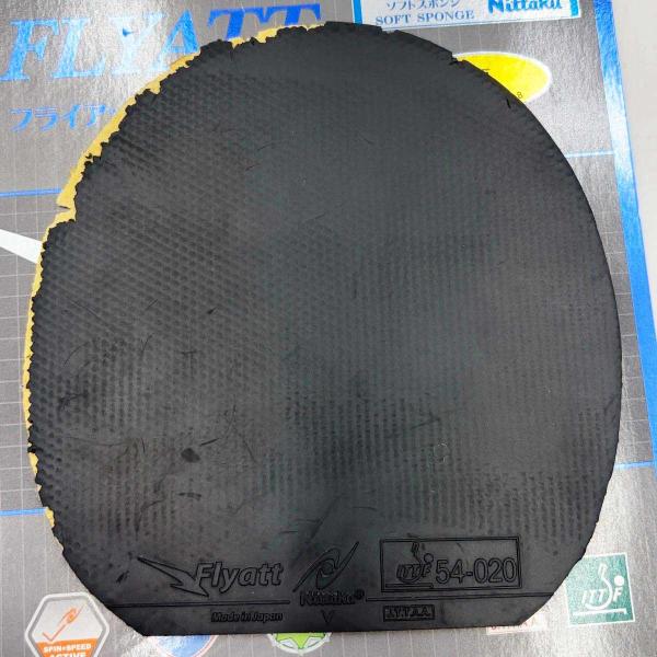 [ブランド] ニッタク[タイプ] フライアット ソフト 黒 厚 卓球ラバー[縦(最大)] 約154mm[横(幅/最大)] 約145mm[下辺] 約90mm[状態] 端などに傷みやスレがみられます。