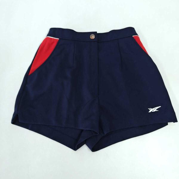 [ブランド] アシックス[タイプ] ハーフパンツ 卓球 ウェア サイズ63[対象] レディース[カラー] ネイビー[総丈] 約31cm[ウエスト] 約30cm[状態] ボタンに多少キズはありますが、それ以外は目立った傷みなどみられません。