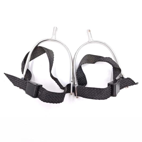 [ブランド] Harrys Horse ハリーズホース[タイプ] 拍車[サイズ] 外寸 幅約9cm×全長(突起部含む)約11.5cm[状態] ある程度のキズや汚れ、サビなどがみられます。