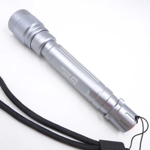 [ブランド] ジェントス[タイプ] LED 懐中電灯 200ルーメン 閃 SG-400[状態] 動作確認済。細かな傷はありますが、目立ったダメージなどみられません。[詳細備考] サイズ/径約2.9cm×長さ約15.4cm