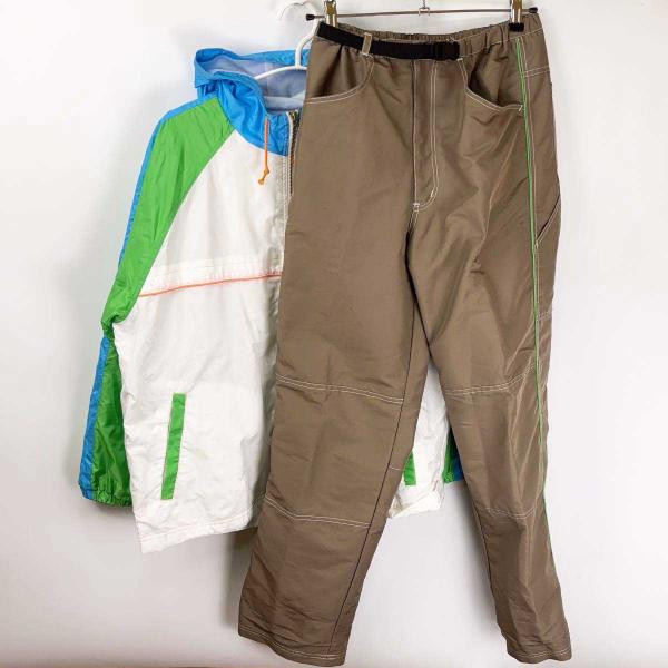 [タイプ] 競艇 フレッシュリーグ 実使用 レーシングスーツ ユニフォーム ルーキーシリーズ サイズF(上) / M(下)[サイズ] ジャケット/身幅約68cm×着丈約70cmパンツ/ウエスト約34cm×総丈約104cm[状態] 糸のほつれ...