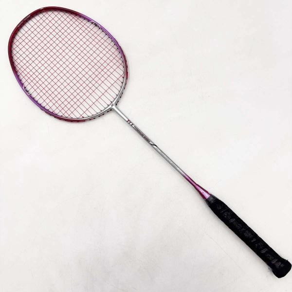 [ブランド] ヨネックス[タイプ] Ti1 TITANIUM MESH バドミントンラケット チタニウムメッシュ[表記サイズ] 3UG6[ガットのテンション] 22[元グリップ]あり[状態] ひび割れなどのダメージはありませんが、キズや汚れ...