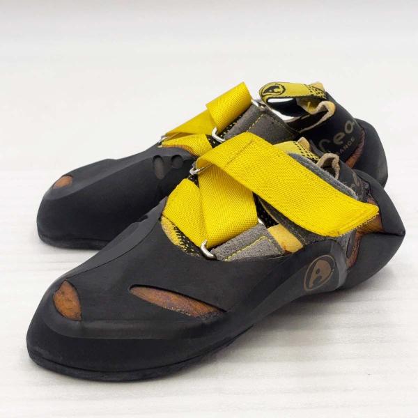 [ブランド] Andrea Boldrini アンドリアボルドリーニ[タイプ] スパイダー クライミング ボルダリング シューズ[表記サイズ] 37[状態] 使用感があり、傷みや汚れがみられます。