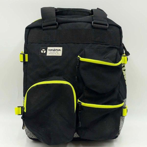 [ブランド] YAKPAK ヤックパック[タイプ] DJバッグ バックパック[カラー] ブラック/イエロー　サイズ：横約35×高さ約42cm[マチ] 約12cm[状態] 使用感や多少の汚れはありますが、目立ったダメージなどみられません。