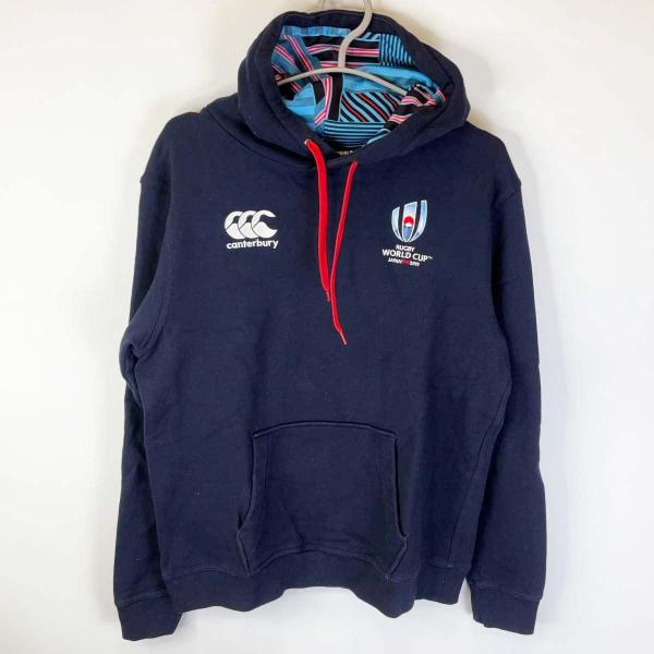 [ブランド] カンタベリー[タイプ] RWC2019 ラグビー日本代表  スウェット フーディ[表記サイズ] M[型番] VWD49204[カラー] ネイビー[身幅] 約53cm[着丈] 約60cm[状態] 目立った傷みや汚れなどなく、良好です。