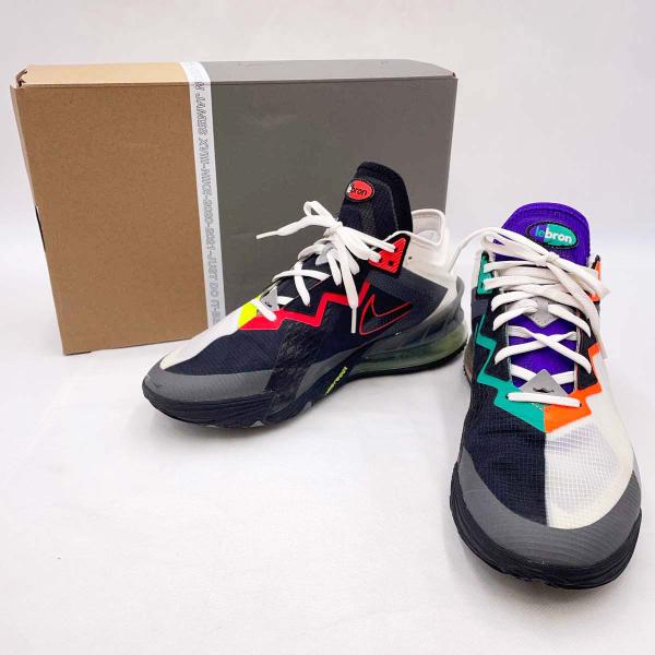 [ブランド] ナイキ[タイプ] アトモス LEBRON XVIII LOW EP サクラ バスケットボール シューズ バッシュ[表記サイズ] 28.5cm[型番] CV7564-100[状態] 使用感があり、つま先に少し表面の剥がれみられます。