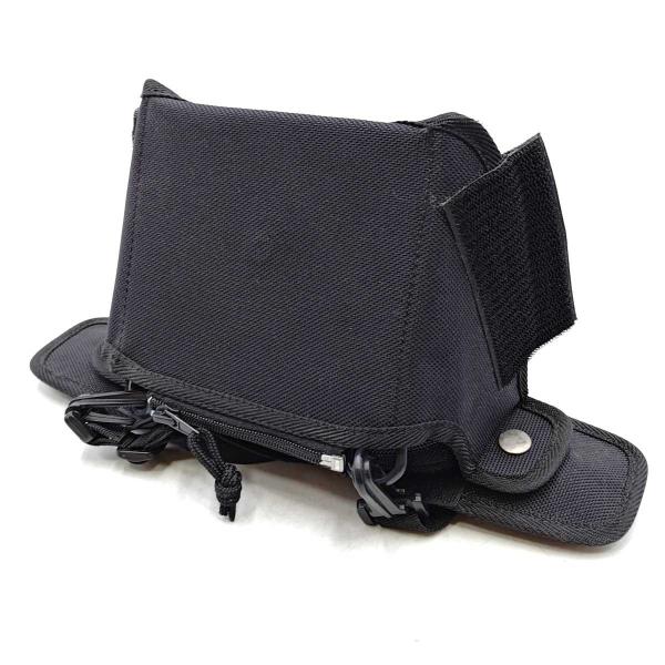 [ブランド] コミネ komine[タイプ] セパレートナビバッグ 18×5×13cm(バッグ本体サイズ)[カラー] ブラック[状態] 破れや破損などの大きなダメージはみられませんが、全体的に使用感・汚れがあります。一部接着剤で貼りつけられ...