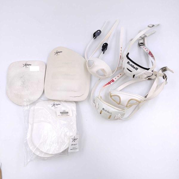 [ブランド] リデル[タイプ] チンストラップ 4点セット ニーパッド(ダグラス)付[状態] それぞれある程度使用感があり、一部にネームが書かれています。