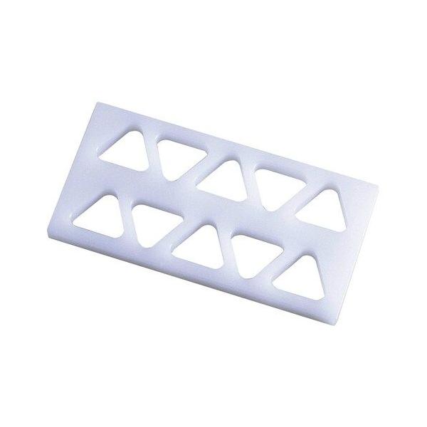 ★商品合計金額3000円(税込)以上送料無料★一口サイズのかわいいミニおにぎり型。●材質／ポリエチレン製●おにぎりサイズ／５５×高さ５０×厚さ２５ｍｍ●耐熱温度／９０度●備考／食品衛生法適合品●単位／１個●メーカー品番／０３０４０１０６※画...