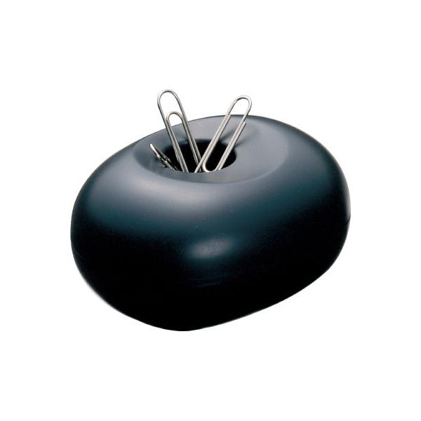 ★商品合計金額3000円(税込)以上送料無料★収納口のマグネットが小さなクリップをしっかりキープ。●カラー／ブラック（ＢＫ）●寸法／幅７６×奥行６２×高さ４０ｍｍ●材質／ポリスチレン●付属品／ゼムクリップＮｏ．１約１２０個付●ゼムクリップＮ...