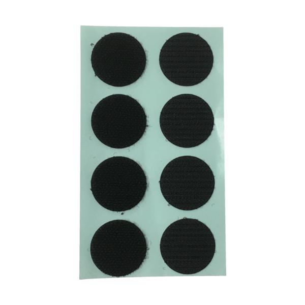 ★商品合計金額3000円(税込)以上送料無料★裏面粘着剤付きのタイプです。●発注コード／８２８−０５３０●用途／袋・バッグなどの口止めなど。●色／ブラック●直径／２２（ｍｍ）●厚さ／３（ｍｍ）●袋入数／フック４、ループ４（枚）●サイズ／直径...