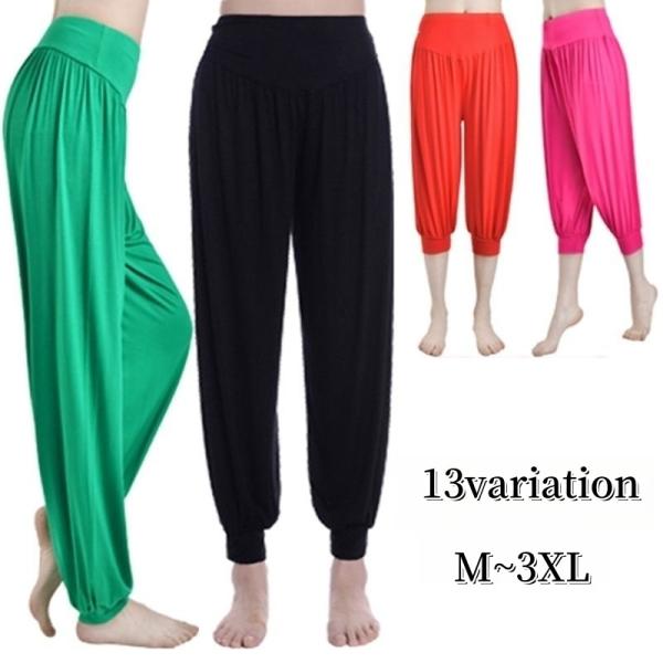 ロング（10分丈）＆7分丈のレディース用ヨガパンツです。ゆったりしたシルエットで動きやすい♪幅広いシーンで活躍してくれそうなアイテム！【サイズについて】画像をご参照ください。【素材について】95%綿 5%ポリウレタン【カラーについて】生産ロ...