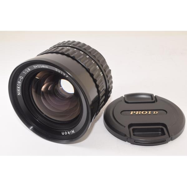 【外観】通常使用によるスレ、キズが少々見受けられます。アタリへこみなどの大きなダメージはありません。【光学系】レンズ内に所々小さなカビと少し拭きスレのようなモノが見受けられますが、いずれも撮影には影響ありません。クモリは見受けられませんでし...