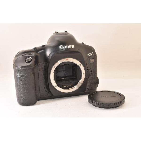 【外観】アイカップと側面の通信端子カバーがありません。その他、通常使用によるスレ、キズが若干見受けられます。アタリへこみなどの大きなダメージはありません。フィルム室はキレイな状態を保っています。【光学系】ファインダーはチリやホコリ少なくキレ...