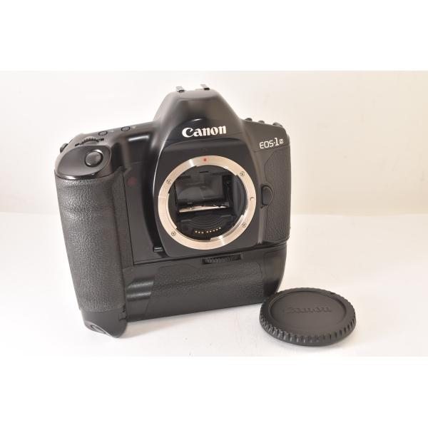 ※ジャンク扱いの為、ノークレーム、ノーリターンにてお願い致します。部品取り、研究用に如何でしょうか。パワードライブブースターPB-E2装備！【外観】通常使用によるスレとヨゴレの様なモノが少し見受けられます。アタリへこみなどの大きなダメージは...