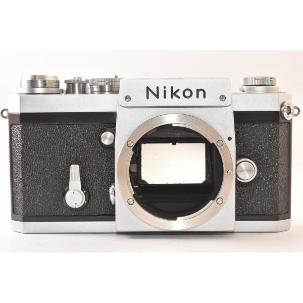 ※ジャンク扱いの為、ノークレーム、ノーリターンにてお願い致します。部品取り、研究用に如何でしょうか。※ファインダーは付いておりません。【外観】通常使用によるスレ、キズと汚れが少し見受けられます。アタリへこみなどの大きなダメージはありません。...