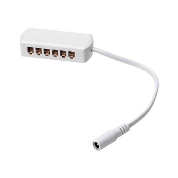 ●ACアダプターとLED照明を接続するための分岐ボックスです。●接続口は12ヶあります。旧品番：BNK-12-H