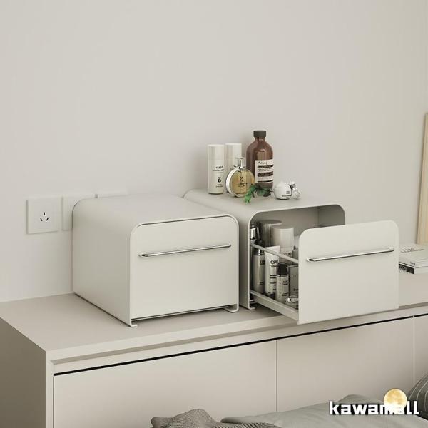 ノンストレス！スムーズな引き出し開閉スライドレール式の引き出しだからスムーズに開閉。たくさん収納しても簡単に引き出せます。開閉時の音が気にならない！静音設計の扉扉に開閉音を軽減するためのクッションが付いているため静音で音が気になりません。外...