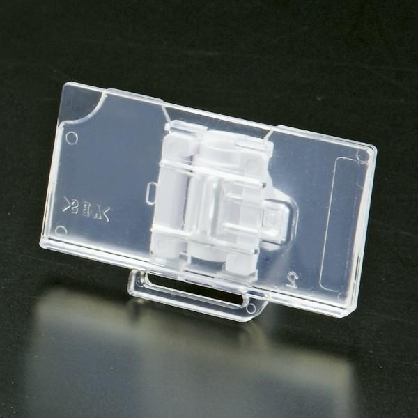 材質：ホルダー部/スチレン系特殊透明樹脂　他パーツ/ABS樹脂カラー：ホルダー部/透明　他パーツ/白有効カードサイズ W51mm×H25mm6φワイヤー専用フックの先端角度は45°90°共にセット可能な設計EOSカード差込み・貼付け兼用タイ...