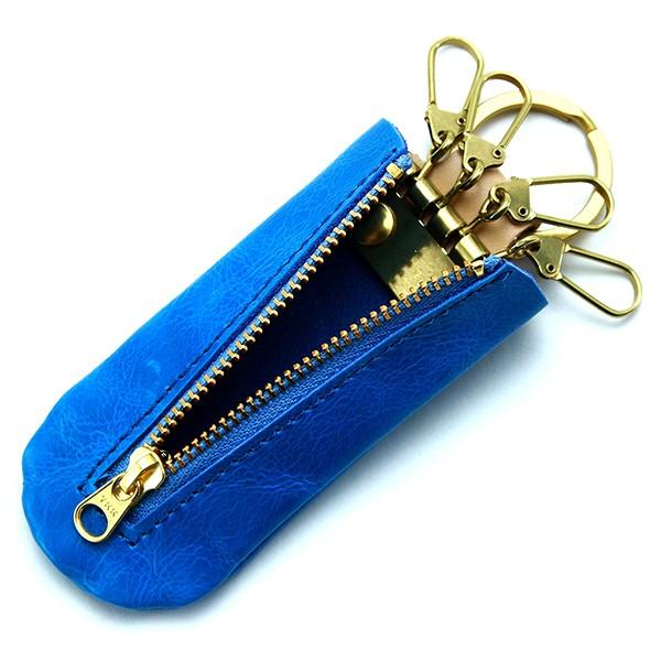 ■素材：牛革■サイズ：W4.5× H13.5× D1.5(cm)■重量：約35gフランス語で『指』を意味する『ドワ（doigt）』と名付けられた、コンパクトフォルムのキーケース。とても軽く薄くできています。本体ファスナーを開けると内側にはそ...