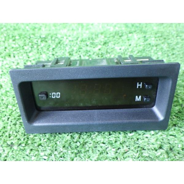 **** 商品説明を必ずご確認ください ****部品管理番号：202507003368050部品メーカー：JECO 純正メーカー純正品番：83910-20720部品名：時計部品区分：リサイクル品車名：クラウン車両タイプ名：4ドアセダン通称型...