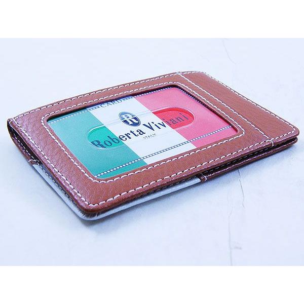 「Roberta Viviani」のカード＆定期入れです。少し大きめの使いやすい大きさですので、財布などと一緒にお持ち下さい。ポケットの数は7箇所。そのうち2箇所は定期入れになっています。クレジットカードやポイントカードも十分入ります。シン...