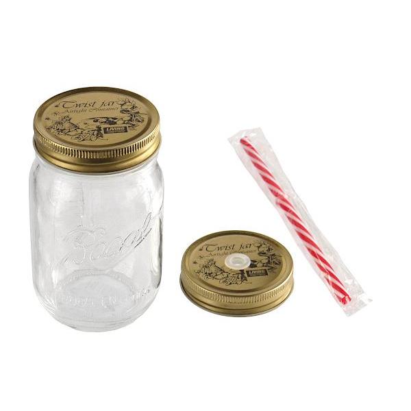 ドリンク&amp;サラダジャーです。※箱や本体に汚れやキズ等がある場合がございますドリンクやサラダの作り置きなどに使えるジャーです。保存用の穴なしと、ストロー用の穴が開いた2種類のフタ付きです。専用ストロー付きです。※こちらの商品は処分品(...