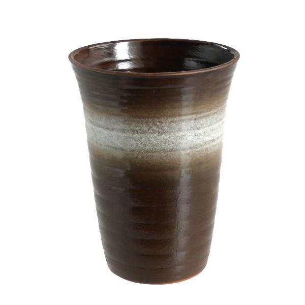 ビールカップです。陶器製のビールカップです。使うほどに手になじみビールの時間を楽しめます。【！陶磁器について！】傷、ピンホール(針を刺したような穴)、鉄粉(1mm程の小さな黒い点)、釉薬のムラ等がある場合がございます。(普段ご家庭でお使いい...