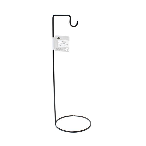 ランタンスタンドです。卓上でランタンを吊り下げられるスタンドです。キャンプやバーベキューに、またインテリアとしても楽しめます。●サイズ(約)・直径120×高さ350mm●耐荷重(約)・500g●材質・鉄(粉体塗装)●用途・ランタン ランプ ...