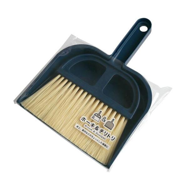 ほうきとちりとりセットです。ちりとりにほうきをセットできる便利なコンパクトタイプです。いつでもどこでも手軽にサッとお掃除できます。※色の指定はできません●サイズ(約)・セット時:210×160mm●材質・ポリプロピレン●用途・箒 ホウキ チ...