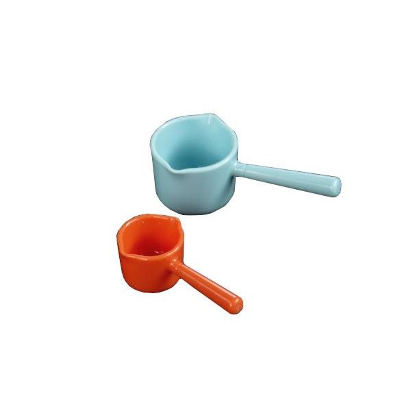 計量スプーン、2個入りです。ミルクパン型の小さな計量スプーンです。大さじ(15ml)と小さじ(5ml)のセットです。コンパクトで容器の中に入れたままにしておくことができます。食器洗い乾燥機に対応しております。砂糖・塩などの粉末調味料や液体調...