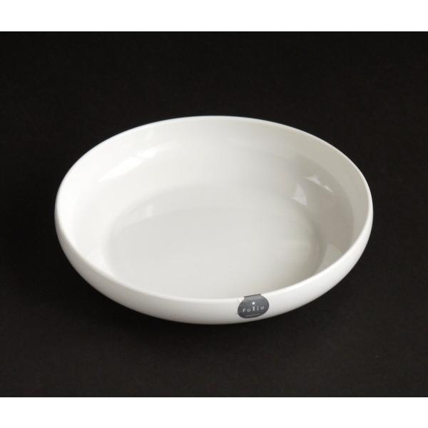 ○ディッシュプレートです。電子レンジ、食器洗浄乾燥機に対応しております。軽くて落としても割れにくい、プラスチック製です。サラダや、料理の盛り付けに最適です。汚れが落ちやすい防汚剤「クリンベル」を配合しております。※グリル・オーブン機能では使...