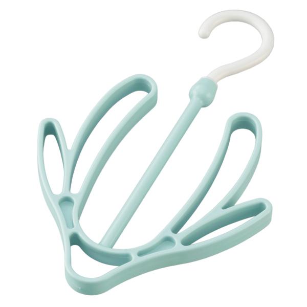 〇シューズハンガーです。フックが回転する為、自由な角度で干すことができます。靴ひもは下部の連結部分を利用して、靴と分けて干せます。同じ商品を連結して使えば、２足以上干すこともできます。サンダルやお子様の長靴も干せます。※靴や長靴の形状によっ...