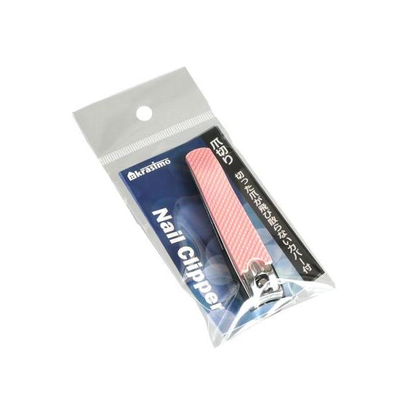 爪切りです。切った爪が飛び散らないカバー付きの爪切りです。手に優しいシリコン素材のハンドルです。※色の指定はできません●サイズ(約)・80×18×18mm●材質・本体:カーボンスチール ヤスリ:クロム 持ち手:シリコーンゴム 側面カバー:ポ...