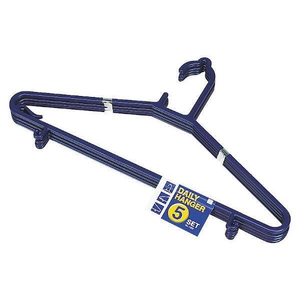 ハンガー、５本入りです。衣類の収納や洗濯物の乾燥にお使いいただけます。スカート等のヒモを掛けられるフック付きです。ストッパー付きでタオル等がズレにくいです。※色の指定はできません※リニューアルによりパッケージや成分が異なる場合がございます●...
