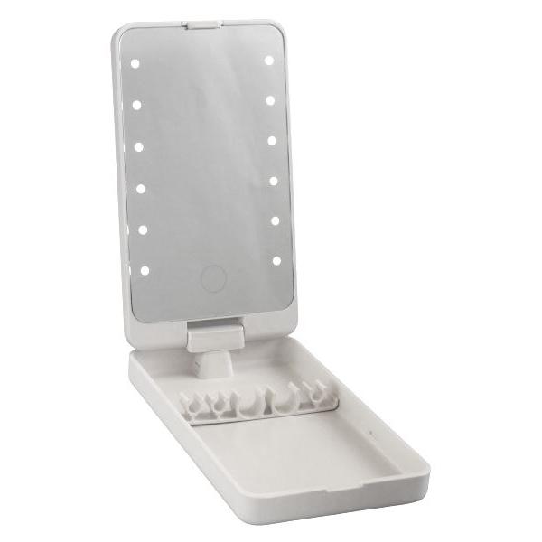 LEDミラーです。タッチセンサーでON/OFFが切り替えられるLEDミラーです。別売りのリチウムコイン電池(CR2032)が2個必要です。ミラー部が360度回転します。メイクブラシなどの小物が収納できます。好きな位置に固定できるブラシ固定パ...