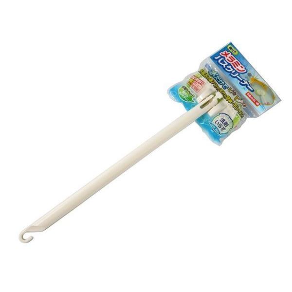 バスクリーナーです。水だけで汚れを落とせるメラミンスポンジです。お風呂の湯アカや汚れをスッキリ落とします。柄付きで届きにくいところもスムーズに洗えます。首振りヘッドで曲面も洗いやすいです。ヘッド部分の取り替えの際は、別売りの「メラミンバスク...