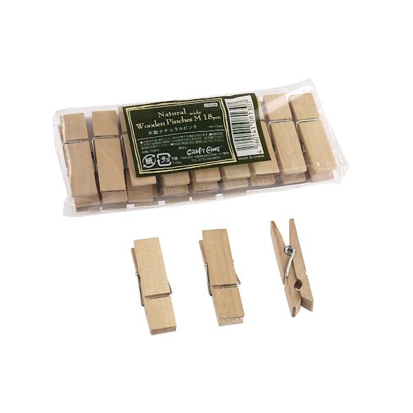 ○木製のナチュラルピンチ、ワイドサイズ１８個入りです。メモをはさんだり、装飾やラッピングの飾り等に便利です。マスキングテープなどを使って自分好みのピンチも作れます。※天然素材の為、形や色に違いがございます※天然素材の為、割れ・ヒビ・ゆがみ等...