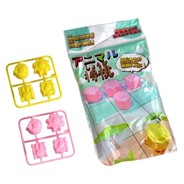 アニマル将棋です。かわいいアニマルの形ではじめやすい将棋です。少ないコマで覚えやすいです。●サイズ(約)・フィールド:180×120mm●対象年齢・6歳以上●材質・コマ:ポリプロピレン フィールド:パルプ、ポリプロピレン●用途・将棋 ゲーム...