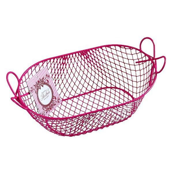 バスケットです。ワイヤーで編まれたかわいいバスケットです。お姫様に憧れ夢見る毎日を送る女の子をイメージしました。小物をまとめて収納できます。※色の指定はできません●サイズ(約)・240×135×高さ95mm●材質・鉄●用途・バスケット カゴ...