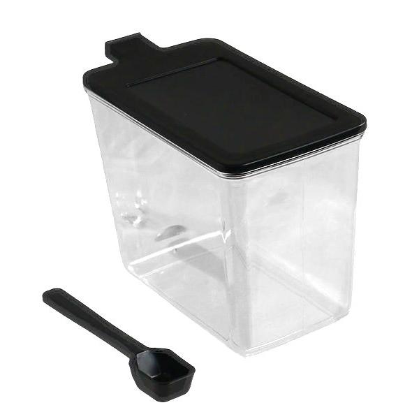 調味料ケースです。塩・砂糖・小麦粉・片栗粉などに適した調味料ケースです。ワンプッシュでフタが開きます。フタにくぼみがあり同じ商品を重ねられます。計量に便利なスプーン付きです。※電子レンジ・冷凍庫・食器洗い乾燥機 非対応●サイズ(約)・80×...