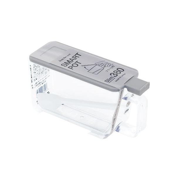 スマートポットです。塩・砂糖・小麦粉・片栗粉などに適した調味料ケースです。ワンプッシュでフタが開きます。計量に便利なスプーン付きです。※電子レンジ・冷凍庫・食器洗い乾燥機 非対応●サイズ(約)・54×155×高さ81mm●容量(約)・380...