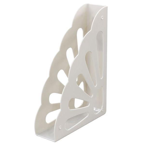 ファイルスタンドです。B5サイズが収納できます。同じ商品やワイドタイプを連結することができます。デスクや棚をスッキリ整理できます。●外寸(約)・23.4×17.4×厚さ5.7cm●色・グレー●耐熱80度●原料樹脂・ポリスチレン●用途・ブック...