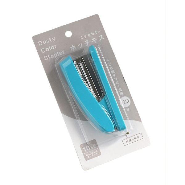 ホッチキスです。くすみカラーのホッチキスです。コピー用紙を約10枚綴じることができます。針取り付きです。書類等をまとめて整理できます。※色の指定はできません●サイズ(約)・45×27×110mm●材質・ABS樹脂 スチール●用途・ホッチキス...