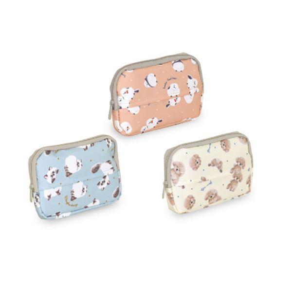 〇ポケティポーチです。ふんわりやわらかなアニマル柄のプリントです。　サイドにポケットティッシュを収納できます。生地の内側はコーティング素材です。コスメや小物をまとめて収納するのに便利です。※縫製品の為サイズが異なります※色・柄の指定はできま...