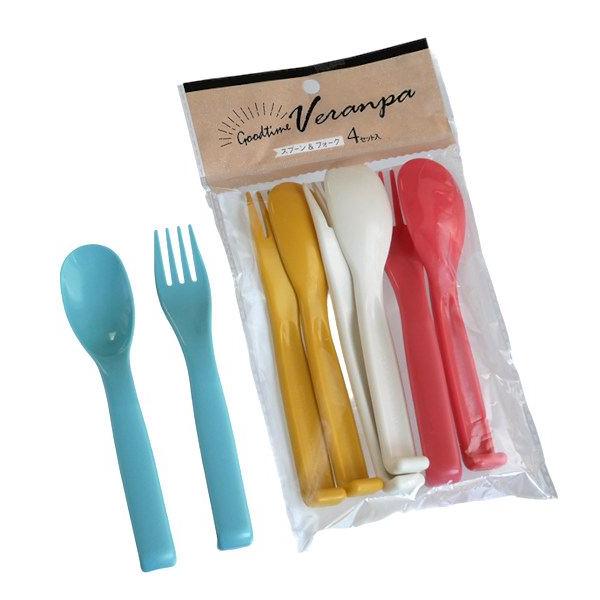 スプーン&amp;フォークです。カラフルな4色のスプーン&amp;フォークです。普段使いからアウトドアやパーティにも使えます。※直火・電子レンジ・オーブン・グリル・食器洗い乾燥機 非対応●1本のサイズ(約)・スプーン:154×19×33mm...